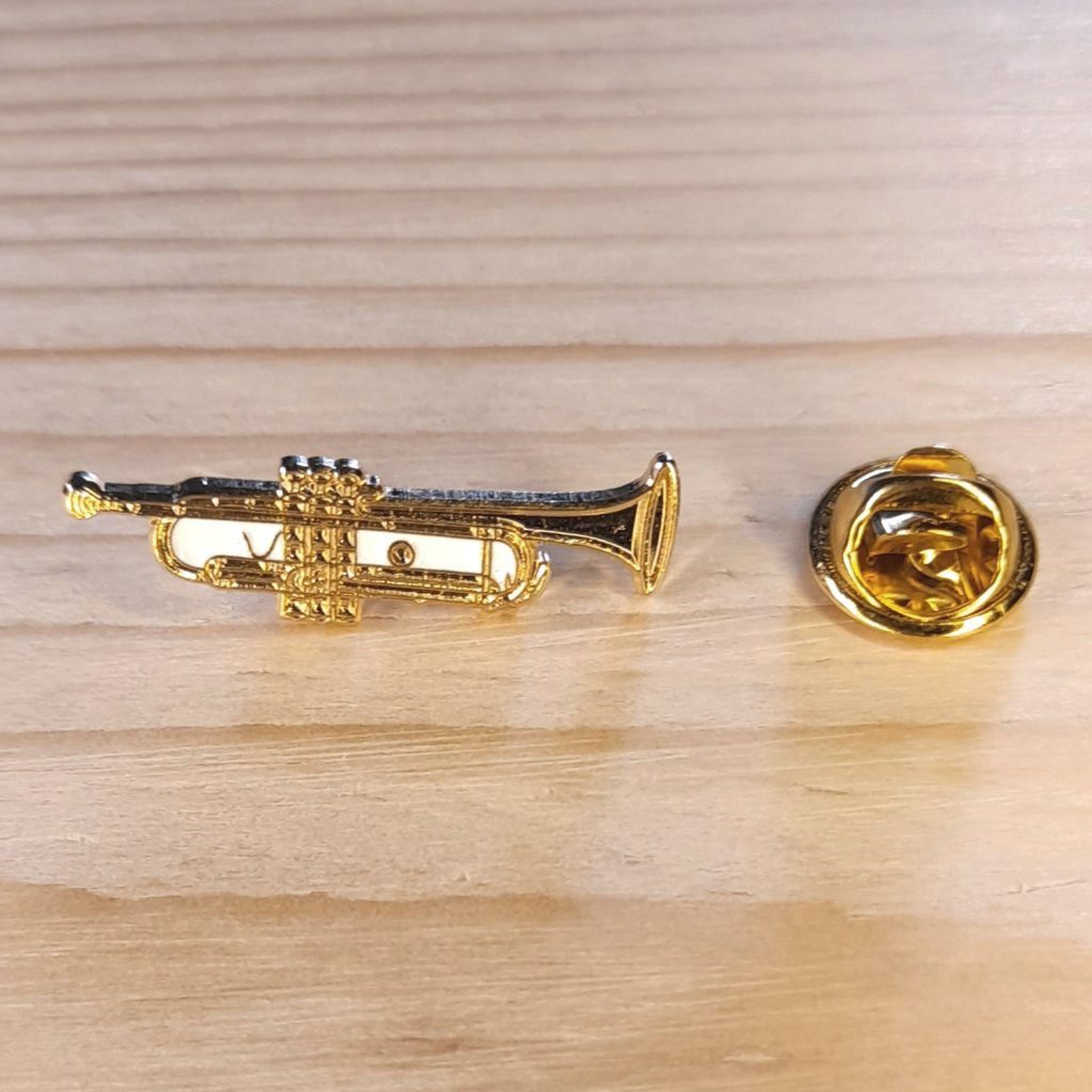 Pin badge maker and trader